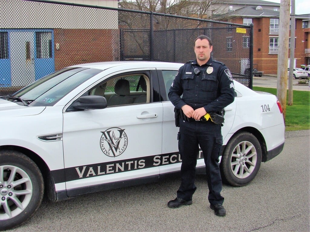 Top 9 Industries That Need Armed Security Guards to Protect Their Business